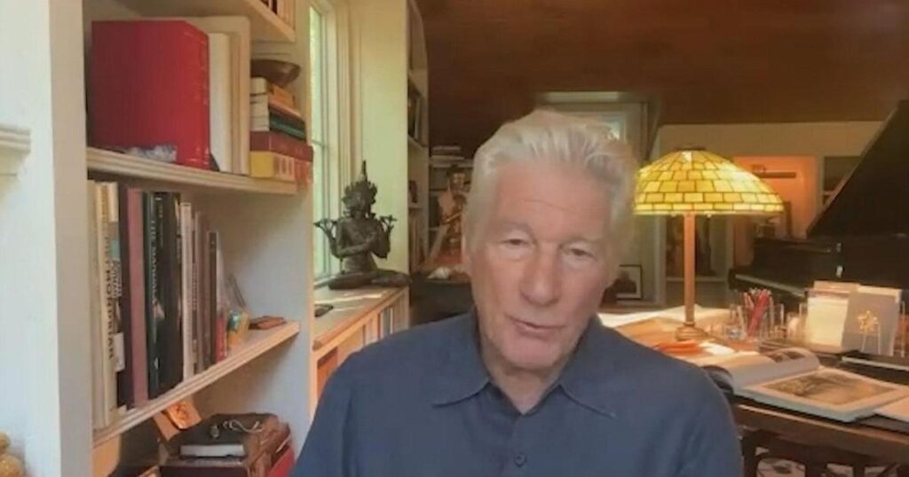 Richard Gere presenta un documentario sul Dalai Lama e la ricerca della ...